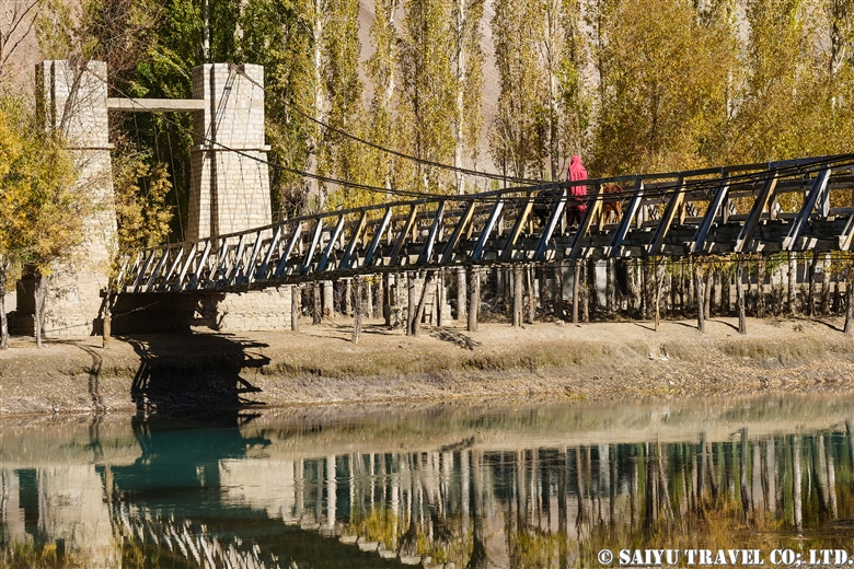 Crossing the Shandur Pass in the Autumn – Re:Discover Pakistan